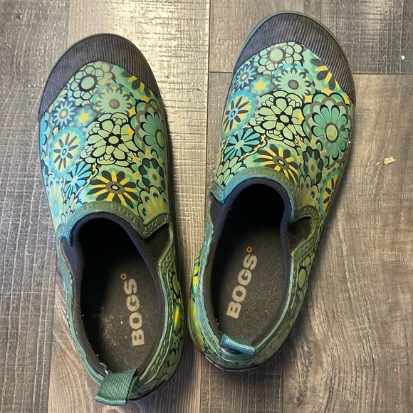 Bogs | Shoes | Womens Bogs Garden Shoes Size | Poshmark